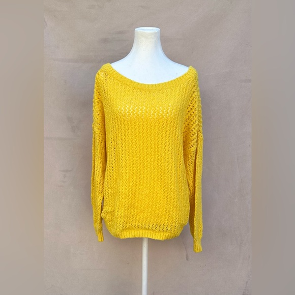 Sweaters | Small Yellow Knitted Sweater | Poshmark